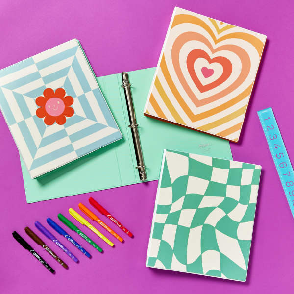 Binder, 1" Round Rings, Radiant Heart 26804 | Avery.com