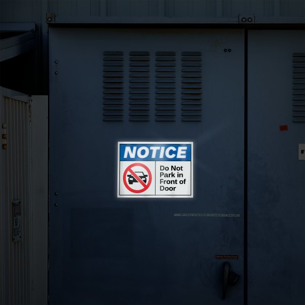 7" x 10" Reflective Silver Labels 61582 | Avery.com