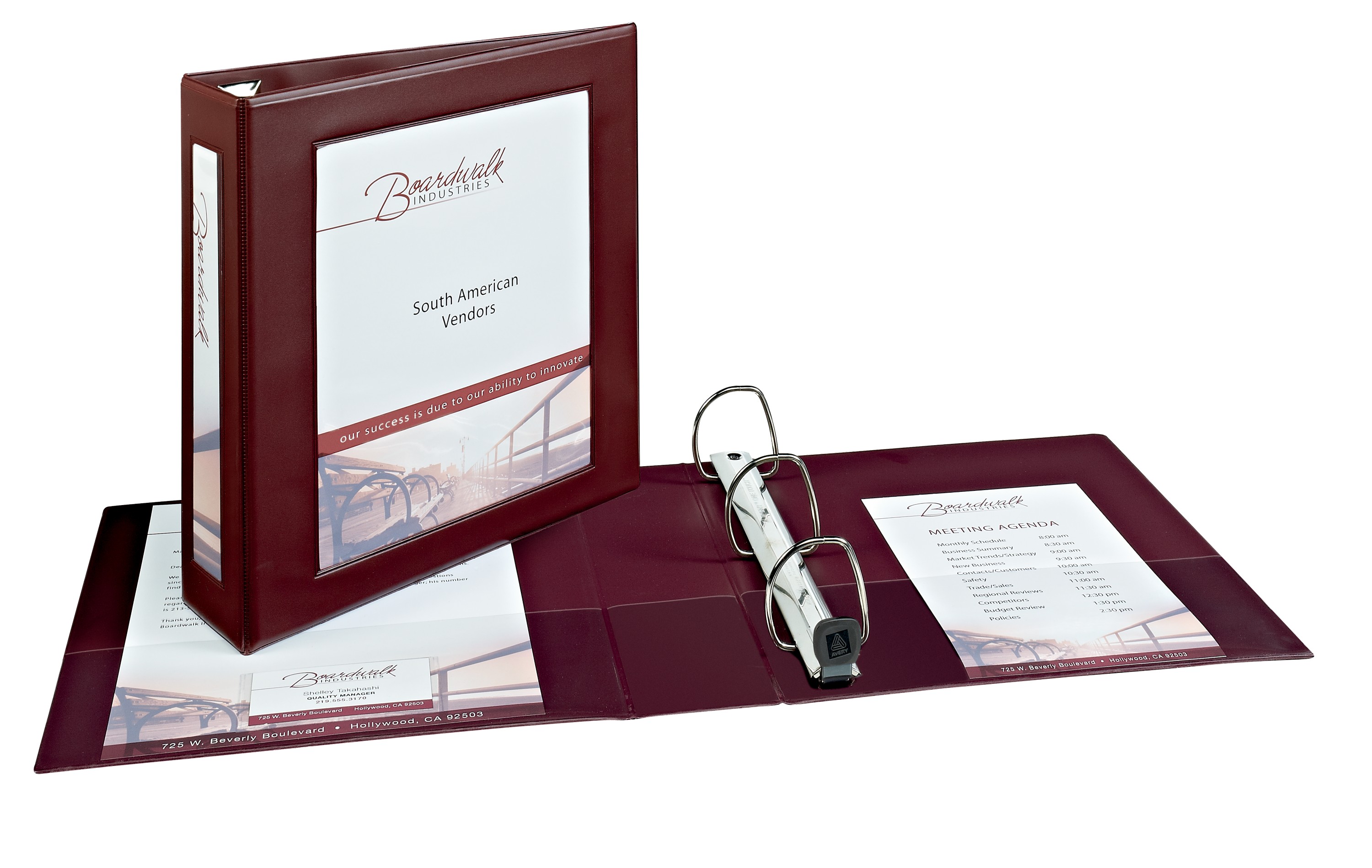 Avery Framed View Binder 540-Sheet Capacity, Maroon (68035) | Avery.com