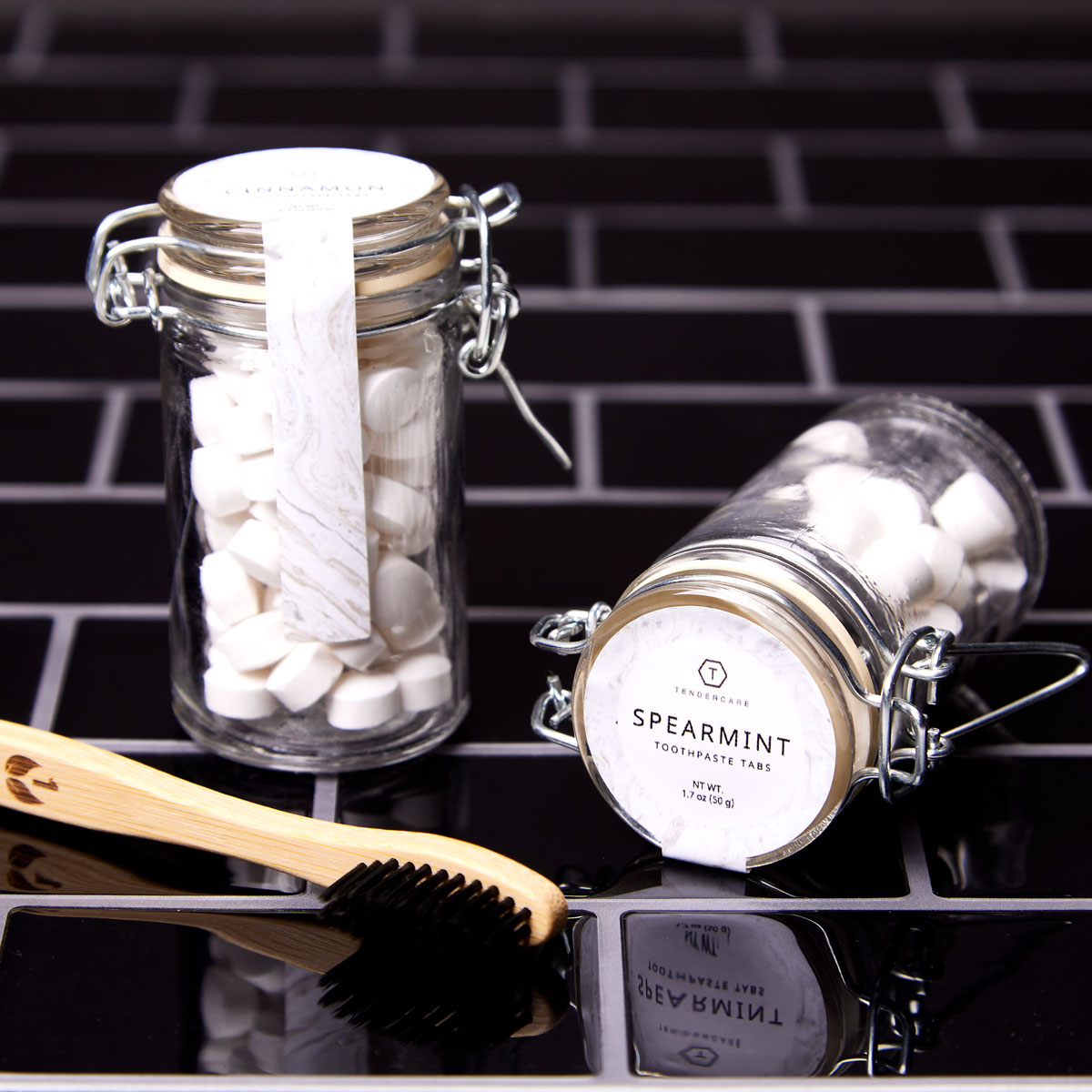 Custom Lollipop-Shaped Labels - Product Seals